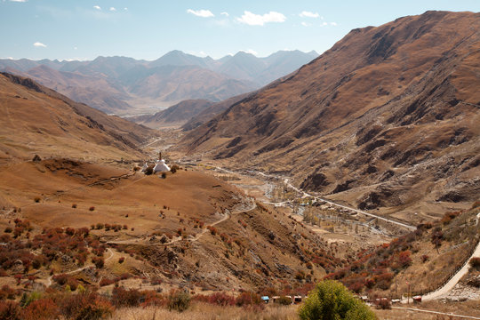 รูปภาพKyunglung – เลือกดูภาพถ่ายสต็อก เวกเตอร์ และวิดีโอ181 | Adobe Stock