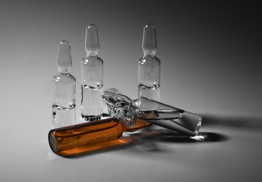 Ampula 이미지 – 찾아보기 334 스톡 사진, 벡터 및 비디오 | Adobe Stock