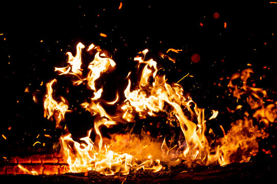 Pyromanie Bilder – Durchsuchen 4,145 Archivfotos, Vektorgrafiken und ...