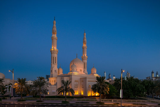 885 BESTE Relgion BILDER, STOCK-FOTOS & -VEKTORGRAFIKEN | Adobe Stock