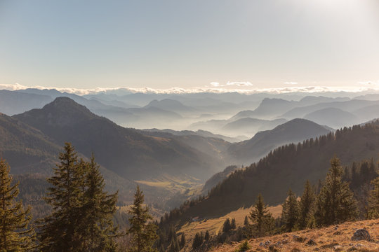 รูปภาพFoehn – เลือกดูภาพถ่ายสต็อก เวกเตอร์ และวิดีโอ4,068 | Adobe Stock
