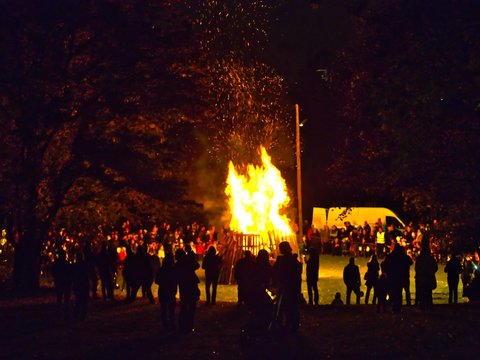 Martinsfeuer Images – Browse 89 Stock Photos, Vectors, and Video ...