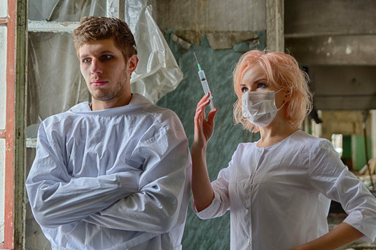 Straitjacket Imagens – Procure 1,888 fotos, vetores e vídeos | Adobe Stock