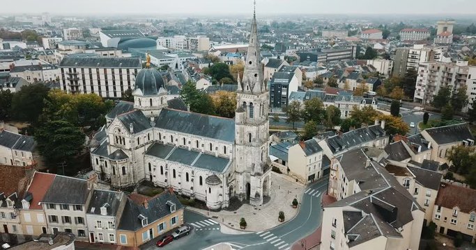 รูปภาพChateauroux – เลือกดูภาพถ่ายสต็อก เวกเตอร์ และวิดีโอ303 | Adobe Stock