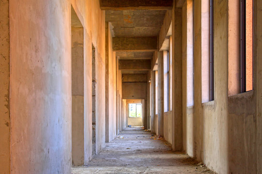 "Long Corridor" Images – Browse 922 Stock Photos, Vectors, and Video ...