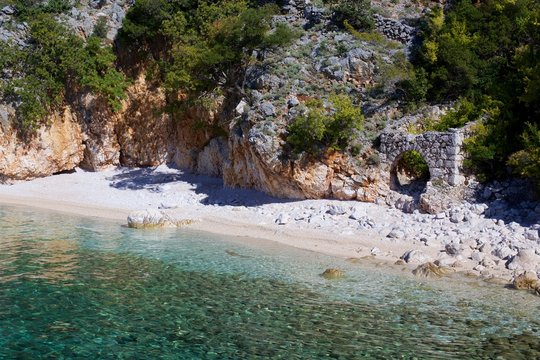 Adri Images – Browse 29 Stock Photos, Vectors, and Video | Adobe Stock