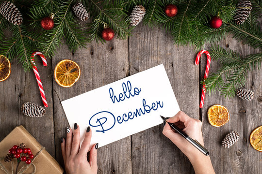 Hello December 影像 – 瀏覽 24,427 個素材庫相片、向量圖和影片 | Adobe Stock