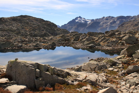 Splügenpass-Bilder: Stock-Fotos & -Videos. | Adobe Stock