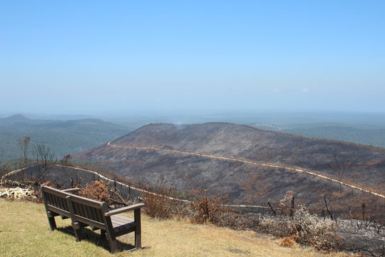 รูปภาพVerbrannter – เลือกดูภาพถ่ายสต็อก เวกเตอร์ และวิดีโอ162 | Adobe Stock