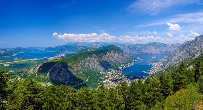 รูปภาพVrmac – เลือกดูภาพถ่ายสต็อก เวกเตอร์ และวิดีโอ195 | Adobe Stock