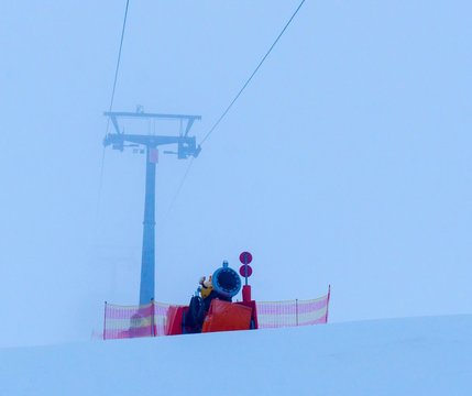รูปภาพSchneeschauer – เลือกดูภาพถ่ายสต็อก เวกเตอร์ และวิดีโอ297 | Adobe ...