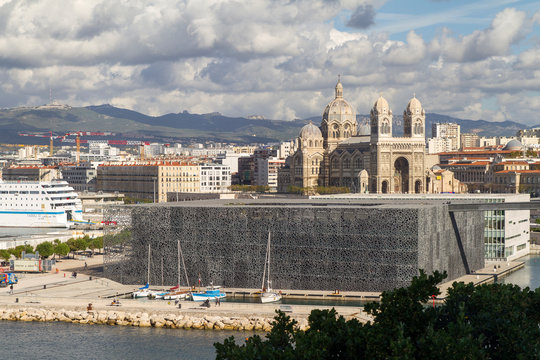 รูปภาพMarsella – เลือกดูภาพถ่ายสต็อก เวกเตอร์ และวิดีโอ750 | Adobe Stock