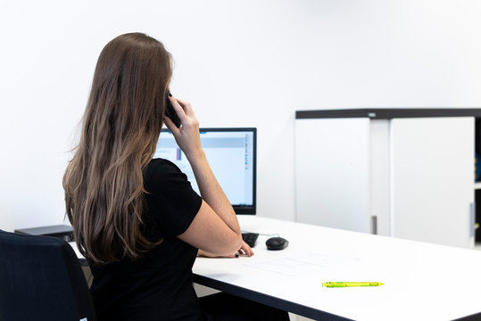 Büroalltag Bilder – Durchsuchen 11,967 Archivfotos, Vektorgrafiken und ...