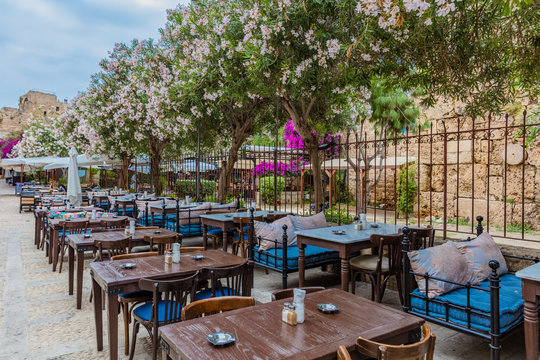 รูปภาพJbeil – เลือกดูภาพถ่ายสต็อก เวกเตอร์ และวิดีโอ2,387 | Adobe Stock