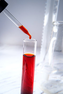 Beeker Bilder – Durchsuchen 47 Archivfotos, Vektorgrafiken und Videos ...