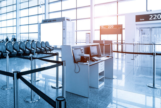 Airport Boarding Gate Counter