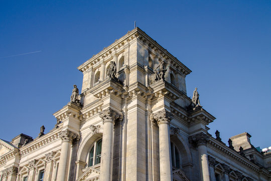 Reistag Images – Browse 45 Stock Photos, Vectors, and Video | Adobe Stock