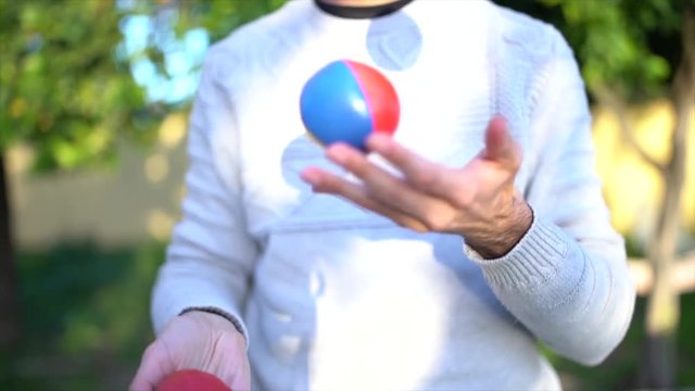 Jugglery Bilder – Durchsuchen 471 Archivfotos, Vektorgrafiken und ...