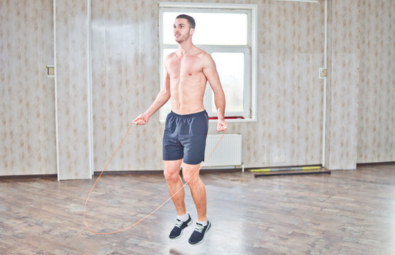 Cardiotraining Images – Browse 152 Stock Photos, Vectors, and Video ...