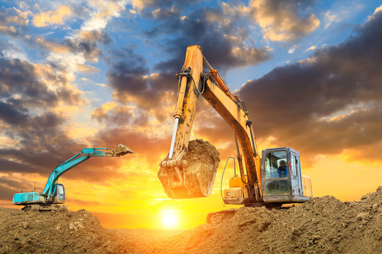 Excavators Images – Browse 594,538 Stock Photos, Vectors, and Video ...