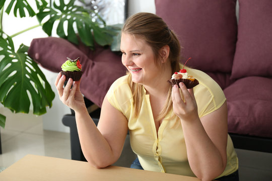 Body-Shaming Bilder – Durchsuchen 301 Archivfotos, Vektorgrafiken und ...