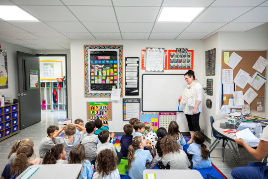 Free Teacher Images – Browse 9,419 Free Stock Photos, Vectors, and ...