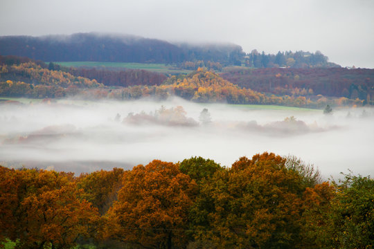 รูปภาพHerbstbild – เลือกดูภาพถ่ายสต็อก เวกเตอร์ และวิดีโอ1,146 | Adobe ...