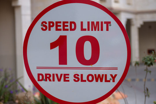10Km Billeder – Gennemse 166 stockfotos, vektorer og videoer | Adobe Stock