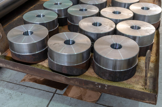 Many Internal Parts Images – Browse 669 Stock Photos, Vectors, and ...