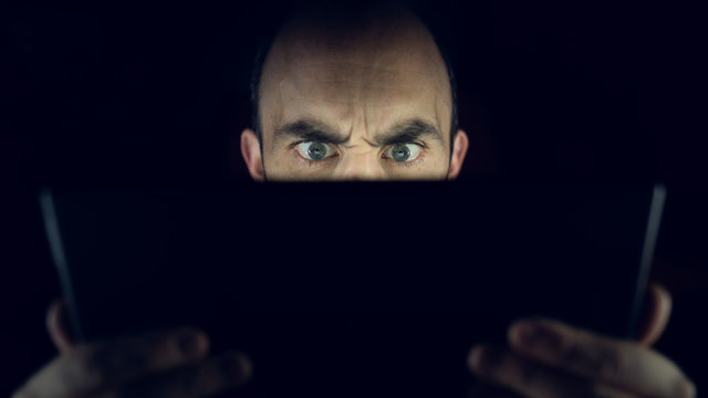 Imágenes de Suspicaz: descubre bancos de fotos, ilustraciones, vectores ...