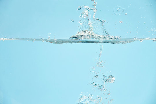 「水しぶき」の画像 - 28,545 件の Stock 写真、ベクターおよびビデオ | Adobe Stock