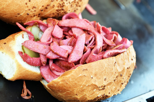 รูปภาพKumru – เลือกดูภาพถ่ายสต็อก เวกเตอร์ และวิดีโอ162 | Adobe Stock