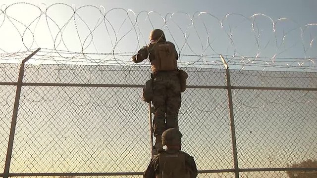 Soldiers On Border Images – Browse 11,595 Stock Photos, Vectors, and ...