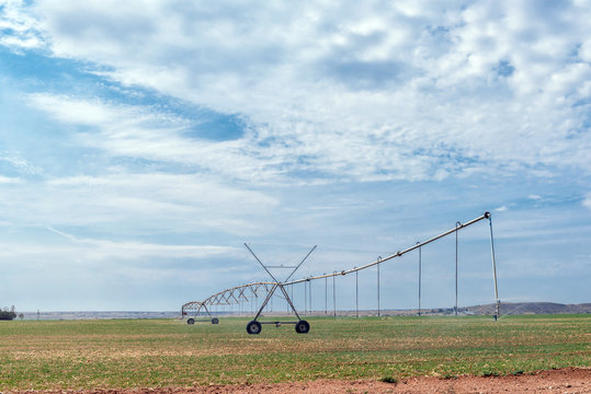 "Center Pivot Irrigation System" Images – Browse 64 Stock Photos ...