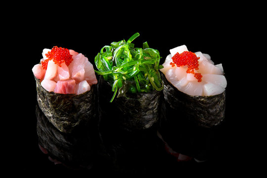 รูปภาพGunkan – เลือกดูภาพถ่ายสต็อก เวกเตอร์ และวิดีโอ16,165 | Adobe Stock