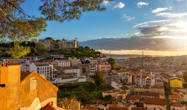 รูปภาพDush – เลือกดูภาพถ่ายสต็อก เวกเตอร์ และวิดีโอ285 | Adobe Stock