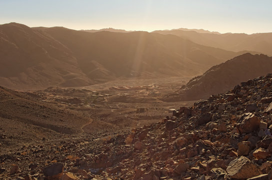 รูปภาพHoreb – เลือกดูภาพถ่ายสต็อก เวกเตอร์ และวิดีโอ980 | Adobe Stock
