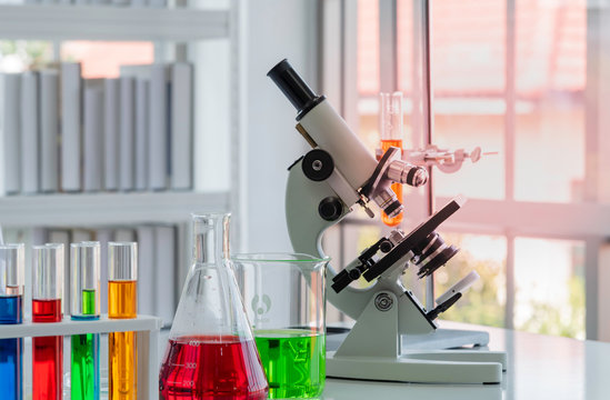 "Science Labs" Images – Browse 531 Stock Photos, Vectors, and Video ...