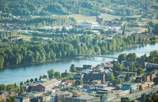 รูปภาพDrammen – เลือกดูภาพถ่ายสต็อก เวกเตอร์ และวิดีโอ1,737 | Adobe Stock