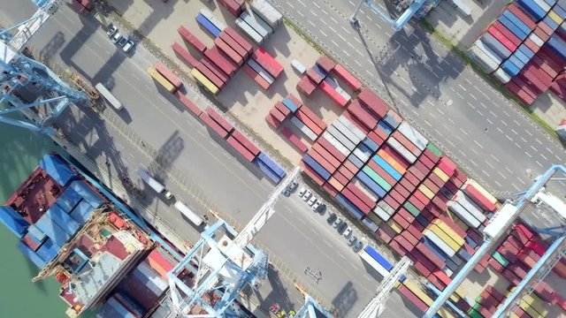 Transtainer Imagens – Procure 182 fotos, vetores e vídeos | Adobe Stock