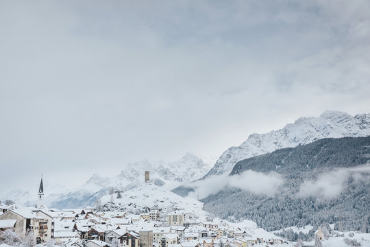 Imágenes de Ardez: descubre bancos de fotos, ilustraciones, vectores y ...