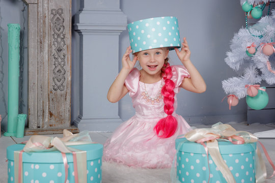 Princess Dress Up Images – Browse 136,960 Stock Photos, Vectors, and ...