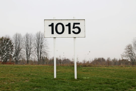 รูปภาพKilometers – เลือกดูภาพถ่ายสต็อก เวกเตอร์ และวิดีโอ89,252 | Adobe ...