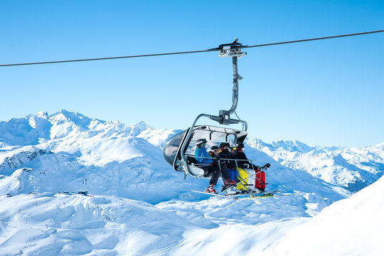 "Ski Sport" Billeder – Gennemse 401 stockfotos, vektorer og videoer ...