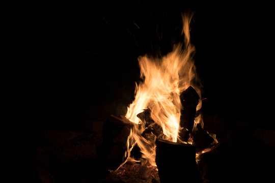 Buring Bilder – Durchsuchen 4,468 Archivfotos, Vektorgrafiken und ...