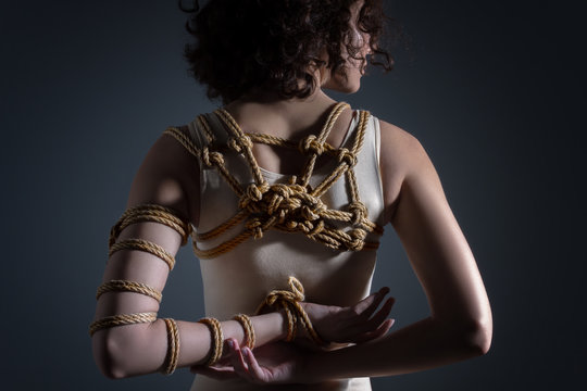 Shibari-Bilder: Stock-Fotos & -Videos. | Adobe Stock