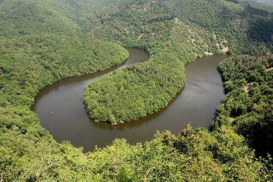 「Serpenter」の画像 - 177 件の Stock 写真、ベクターおよびビデオ | Adobe Stock