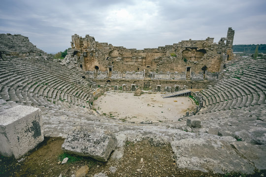 Perga Images – Parcourir 6,166 le catalogue de photos, vecteurs et ...