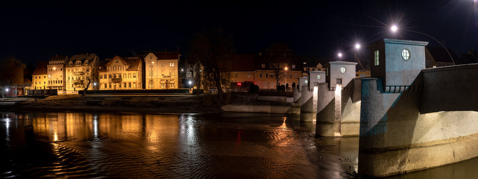 Donauversickerung-Bilder: Stock-Fotos & -Videos. | Adobe Stock