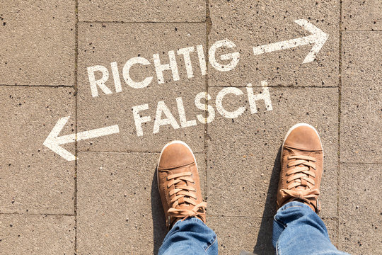 DIE 270,742 BESTEN BILDER, STOCK-FOTOS UND -VEKTORGRAFIKEN ZU „Falscher ...